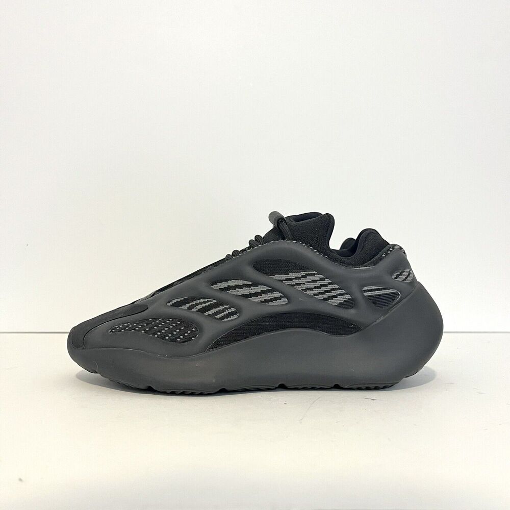 2021 Adidas Yeezy 700 V3 Dark Glow Black Yzy Gx6144 R… - Gem